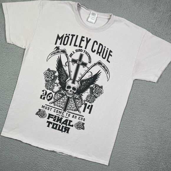 American Vintage | Shirts | Motley Crue All Bad Things Must Come To An End The Final Tour Band ...